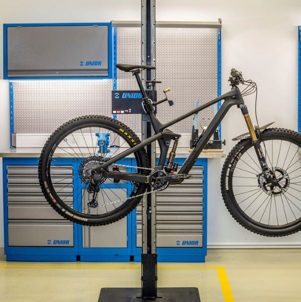 Unior Electric Repair Stand – Bike Apprentice